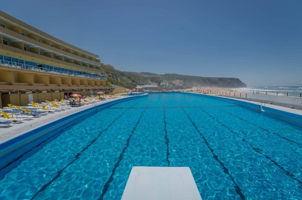 Swimming pools in and around Lisbon: for diving and much more