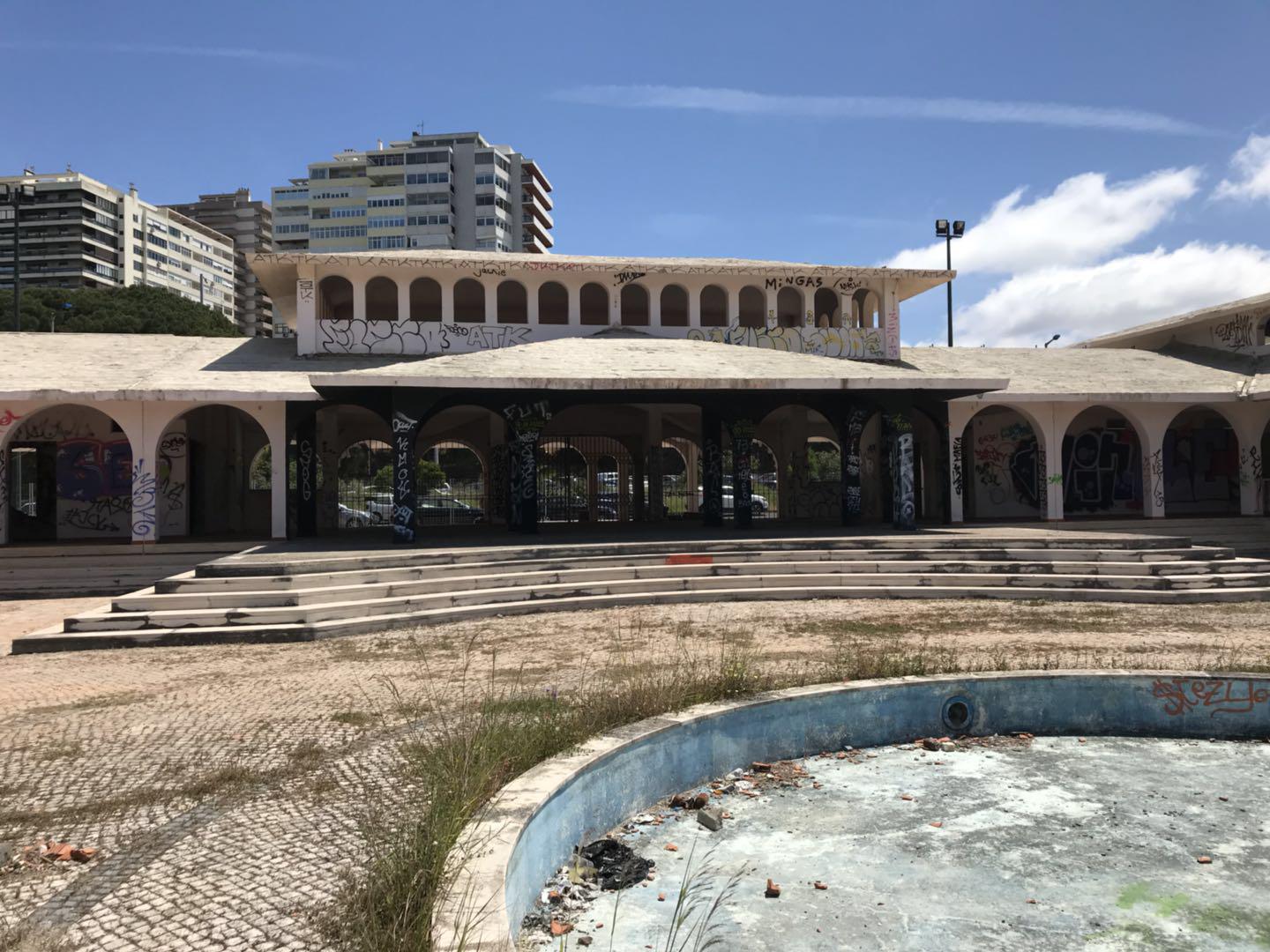 Parque infantil no antigo Aquaparque abre em outubro