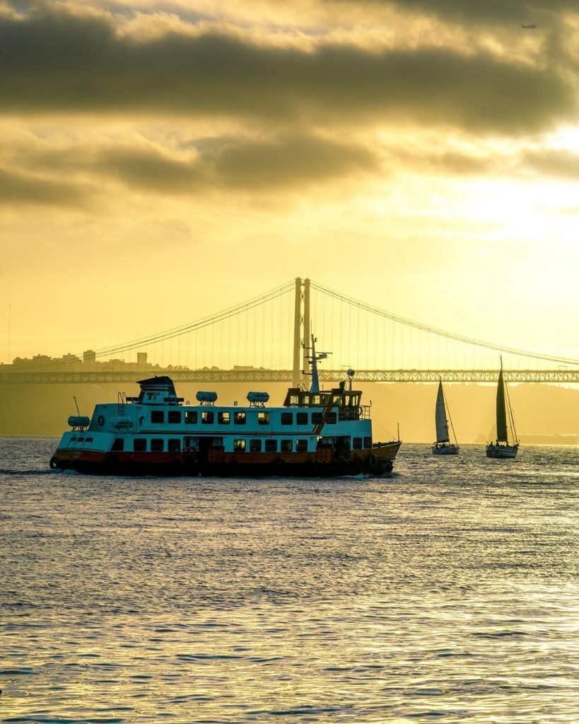O fenómeno da luz de Lisboa que só acontece no inverno: as fotos que ...