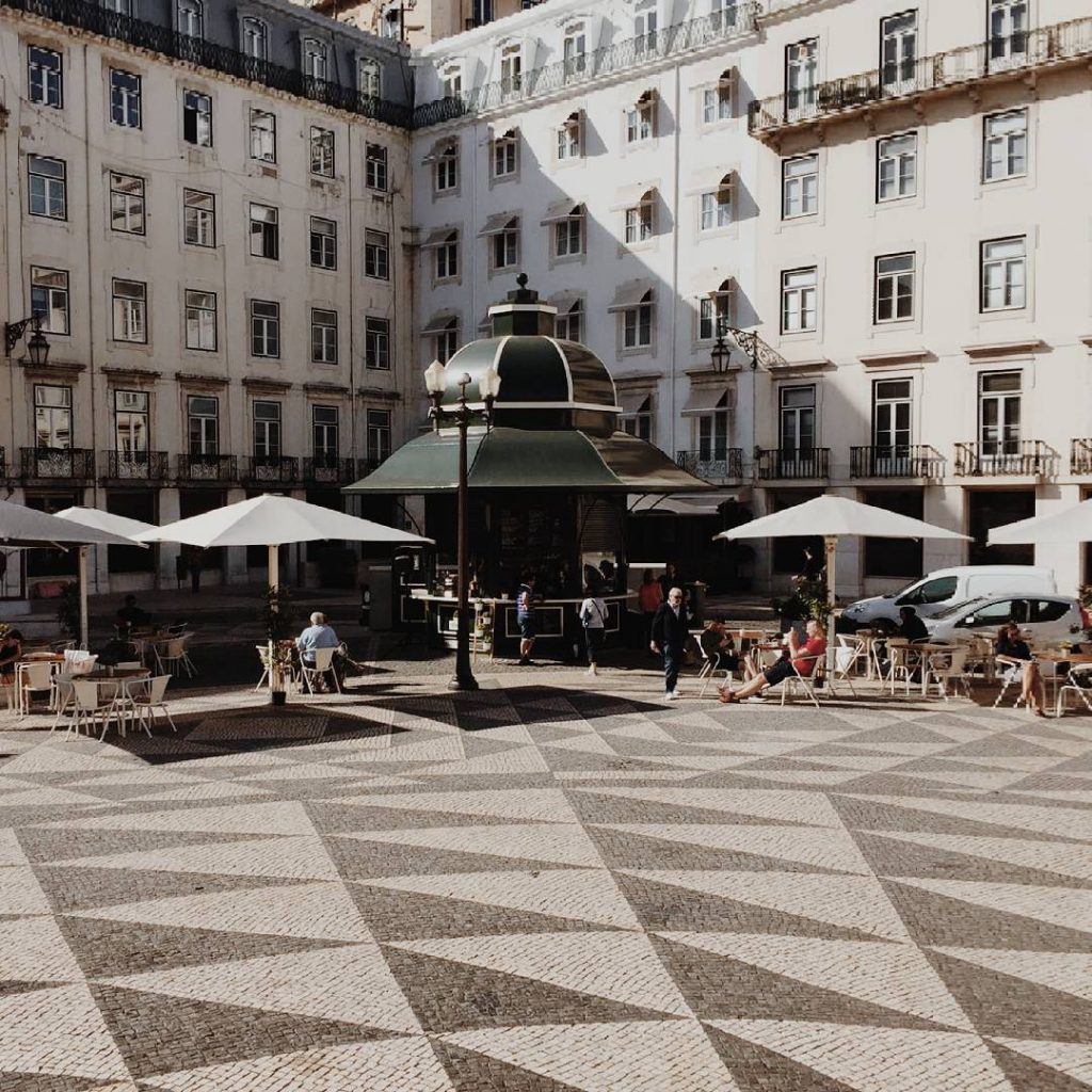 Quiosques em Lisboa onde apetece passar a tarde toda