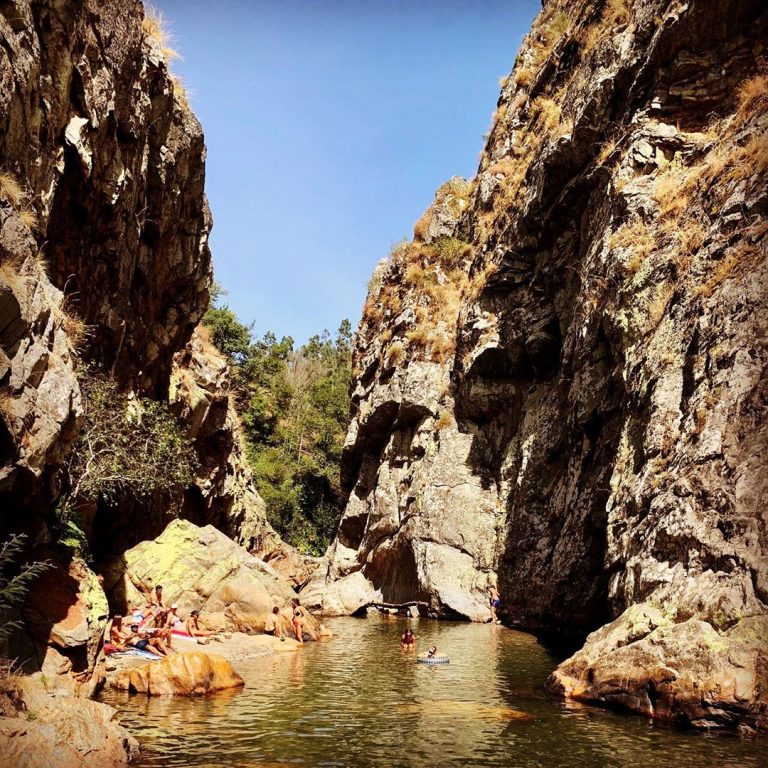 Descobre as praias fluviais mais encantadoras de Portugal, para um ...