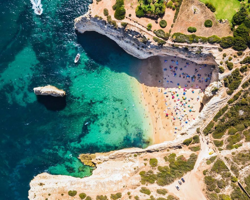As 40 melhores praias em Portugal, segundo os nossos leitores (2020 ...