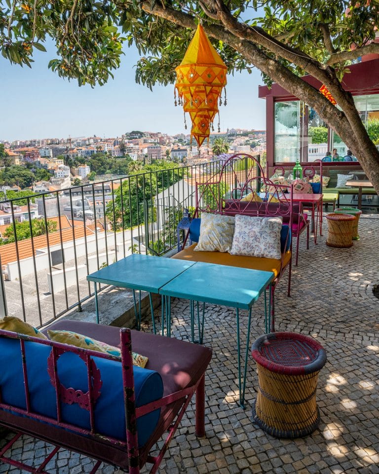 Lost In, o lugar que é uma esplanada, um bar e um miradouro