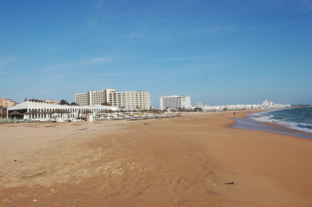 As 30 melhores praias em Portugal, segundo os nossos leitores (2021)