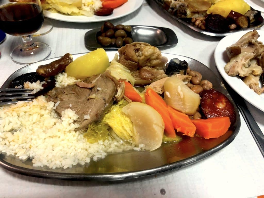 The definitive guide to Cozido à Portuguesa in Lisbon: 17 unmissable ...