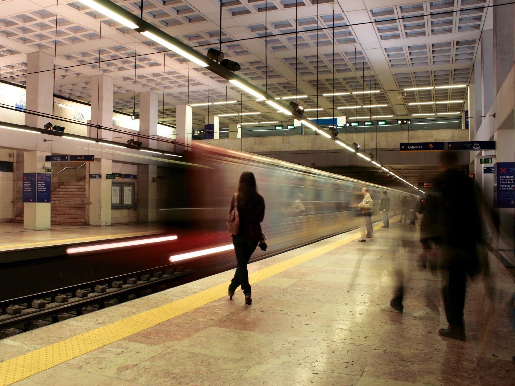 Parte da Linha Azul do Metro de Lisboa vai estar encerrada durante 5 dias