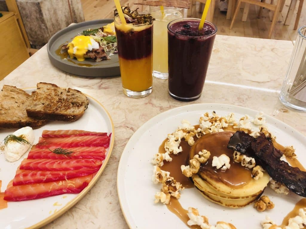 These Are The Strangest Pancakes In Lisbon