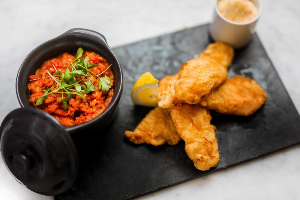 Oui Mais Non tem nova carta e apresenta Menu Executivo