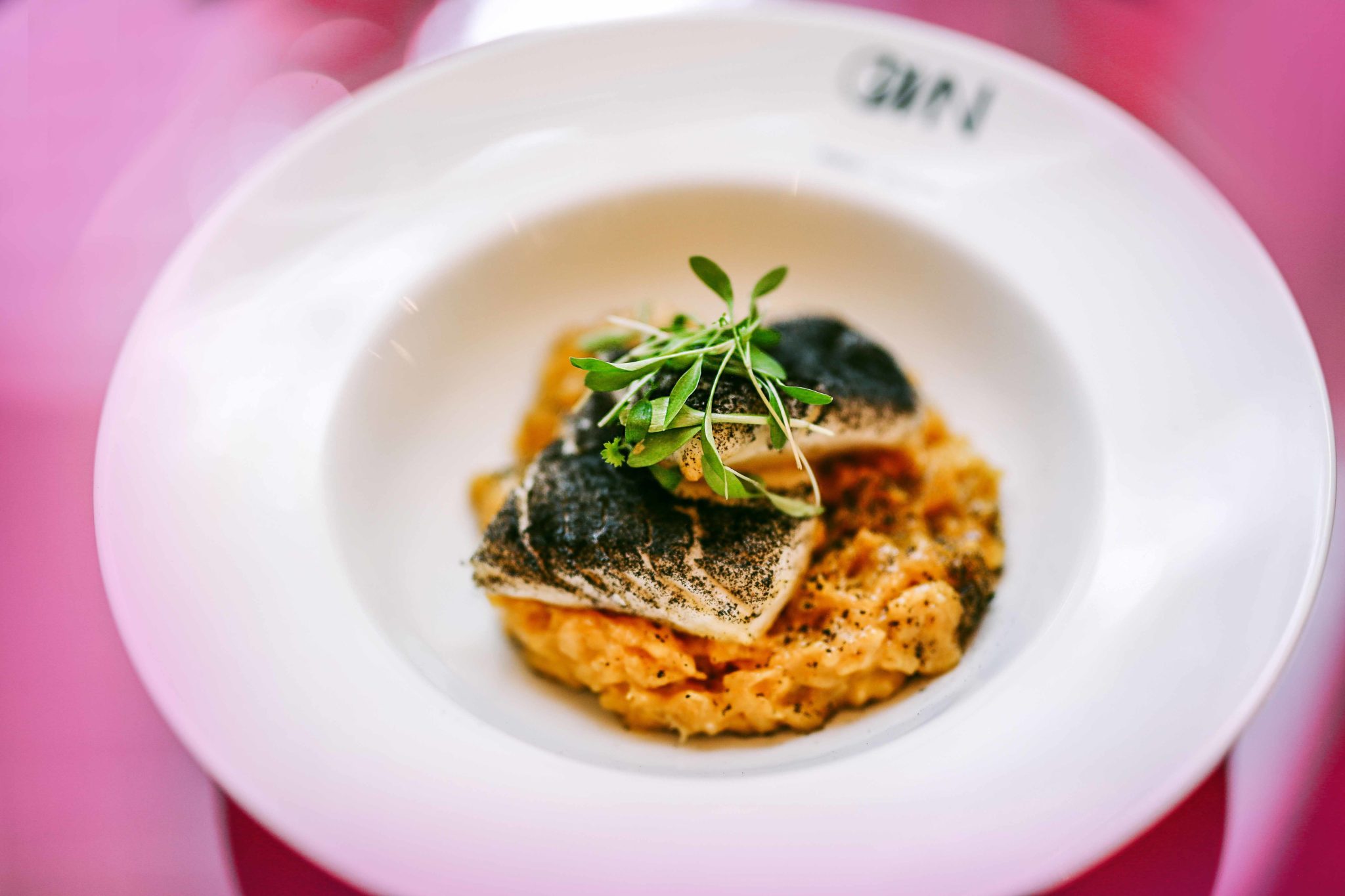 Oui Mais Non tem nova carta e apresenta Menu Executivo