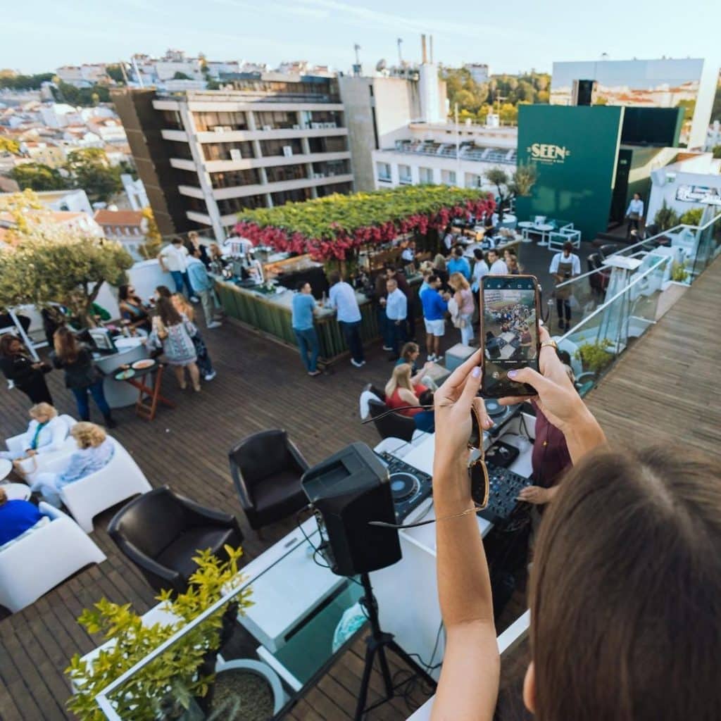 Rooftops em Lisboa: os melhores terraços para os fins de tarde