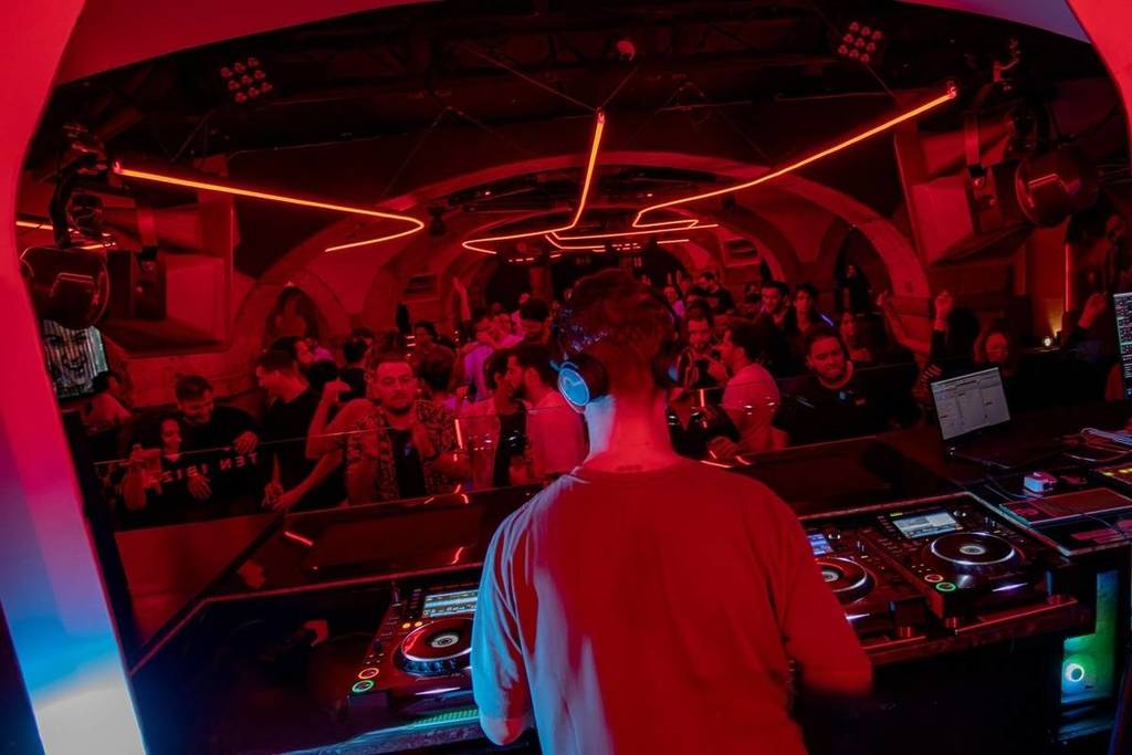 Nightclubs In Lisbon: The Best Places To Dance Until You Drop