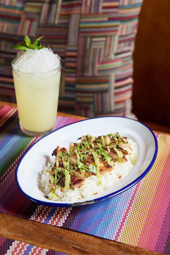 Restaurante Lat.a lança novo menu de almoço nas Docas