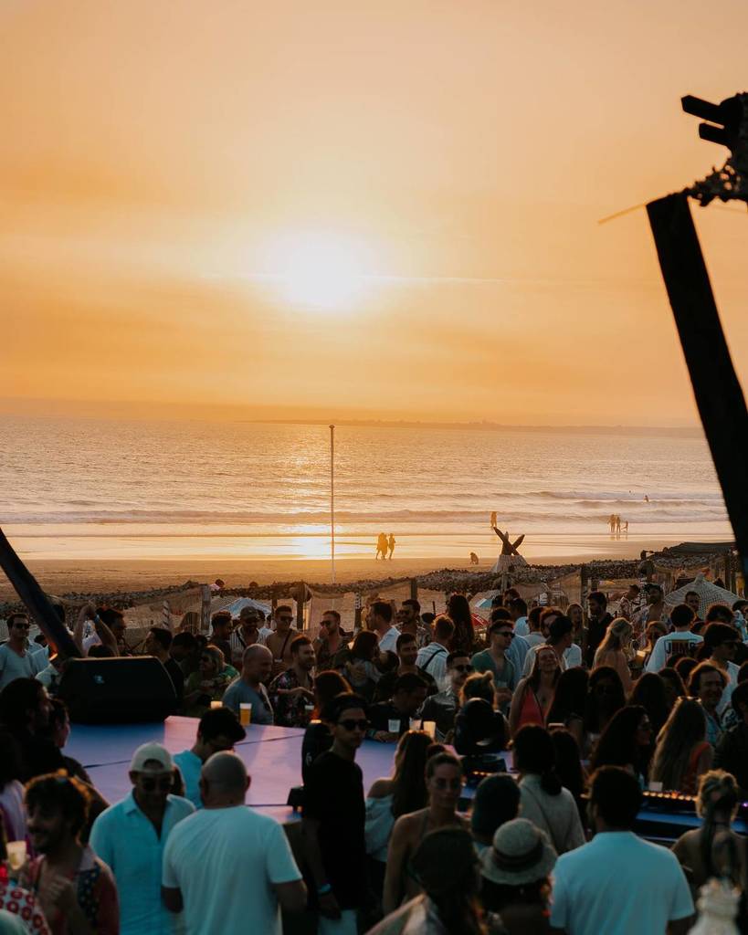 Beach Bars That Quench The Thirst Of Beachgoers