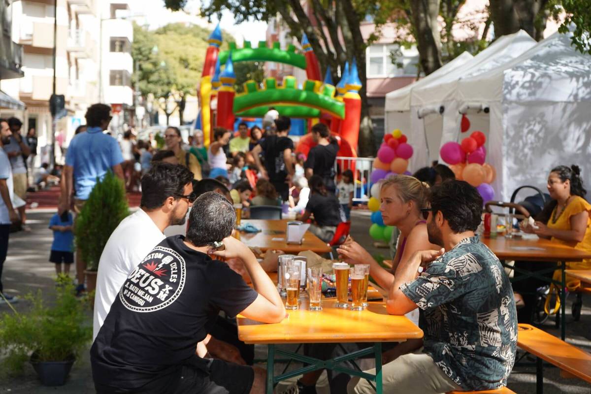 Jardim Da Parada Hosts 2nd Edition Of A Party For The Whole Family