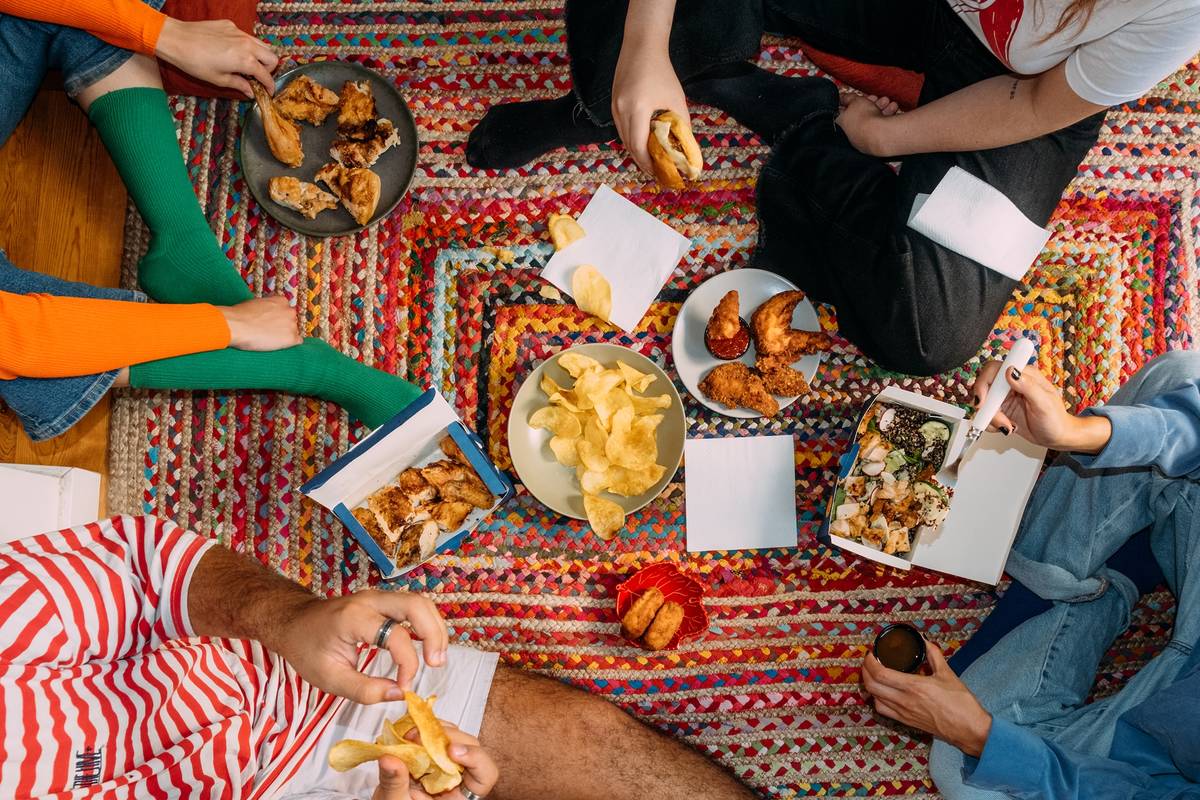 Roast Chicken Without Bones? This Brand Only Does Home Delivery!