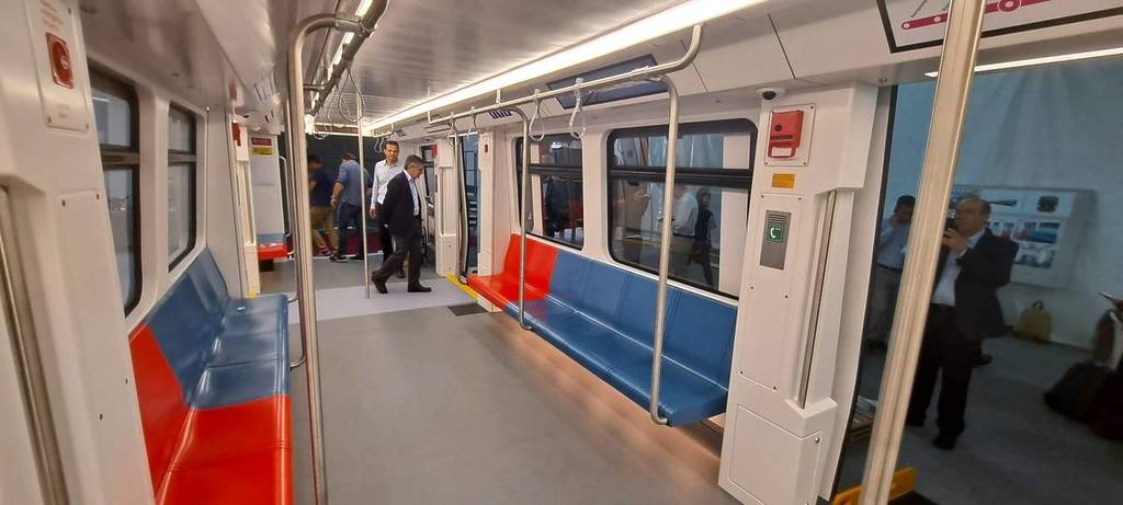 New Carriages Start Running In 2025