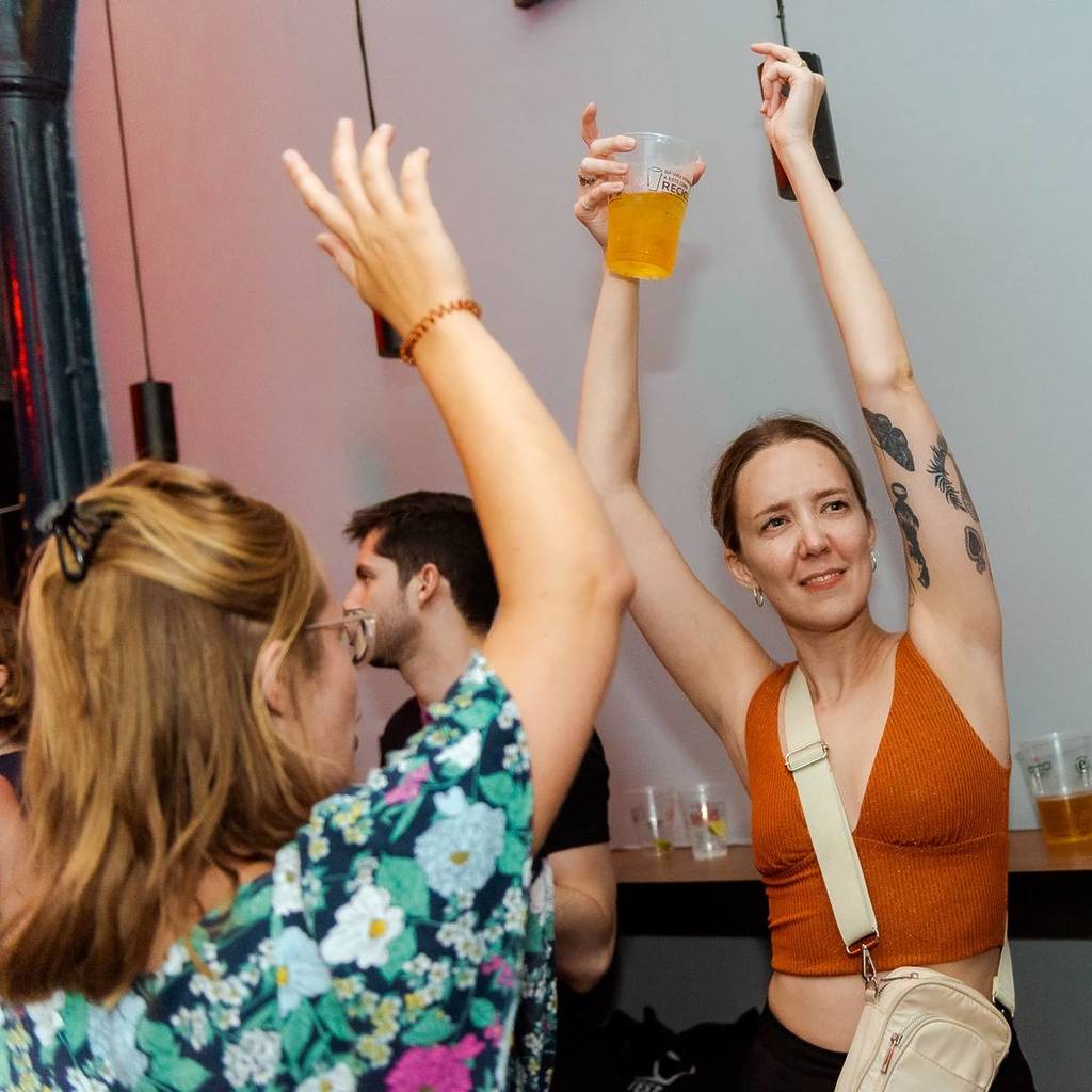 Pub Crawls: os melhores na cidade, com diversão até de manhã