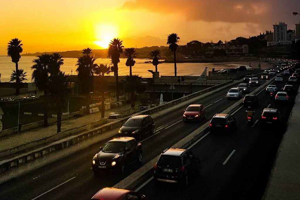 Limite de velocidade Lisboa-Cascais-Lisboa passa para 50 km/h