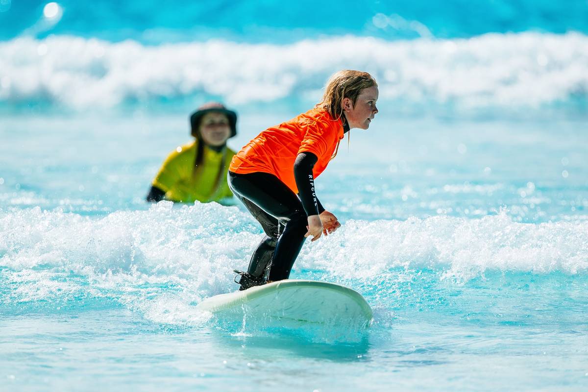 Os bilhetes para o Surfers Cove, a futura piscina de ondas em Óbidos ...