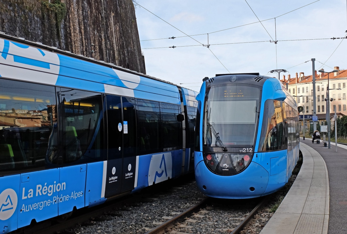 Grande nouvelle : Lyon va enfin avoir droit à un RER ! (c'est presque ...