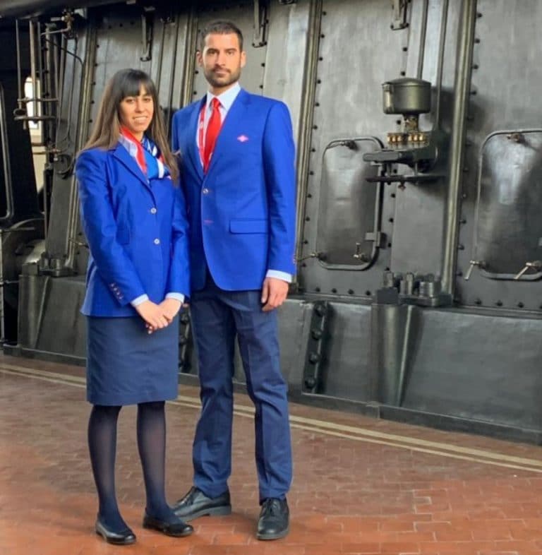 El personal del Metro de Madrid estrena un nuevo uniforme