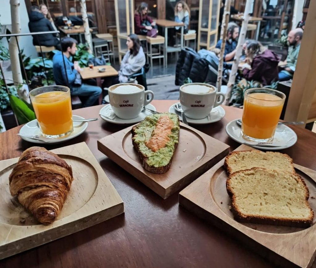 What to do in Chueca: an incombustible neighborhood and Pride epicenter