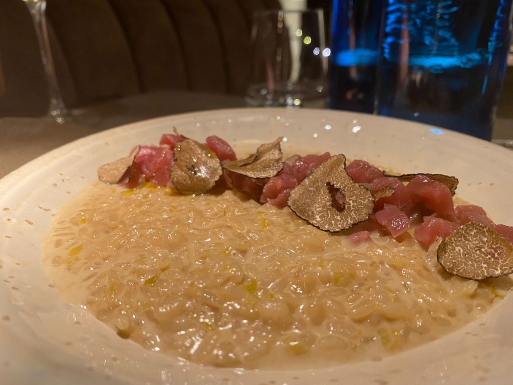 Caluana: un restaurante que está dentro de una iglesia