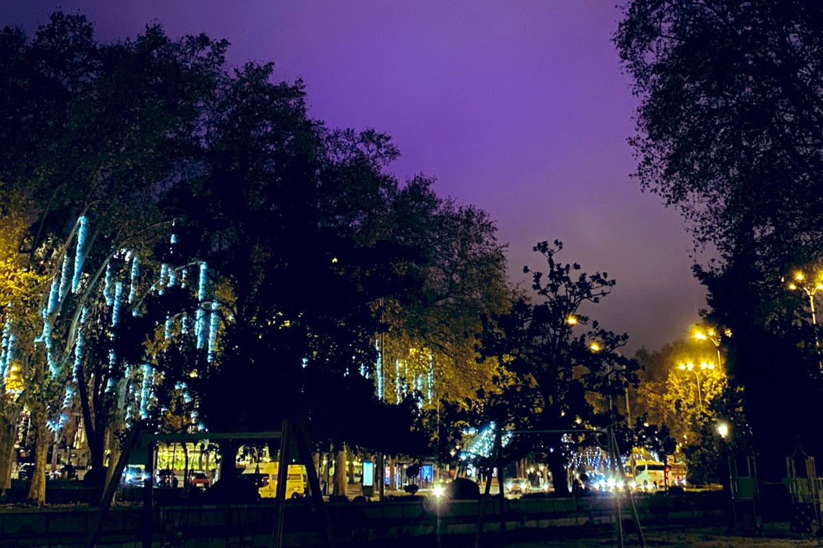 ¿Por qué el cielo de Madrid se veía de color morado ayer?