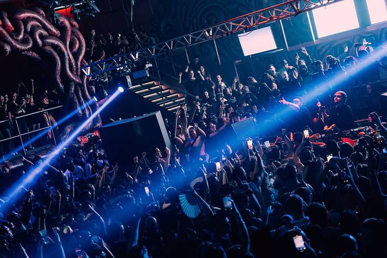 Fabrik celebra 22 años con una fiesta de 15 horas