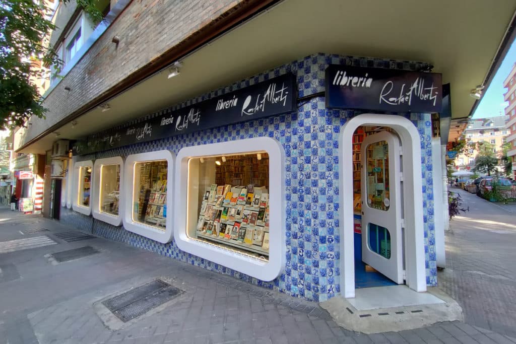 Argüelles: A Neighborhood Full Of Life Between Districts In Madrid