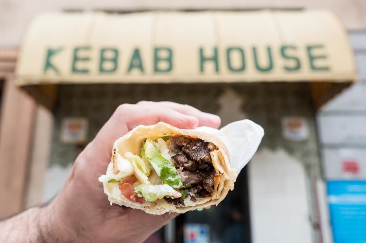 The 8 best kebabs in Madrid: Mediterranean street food