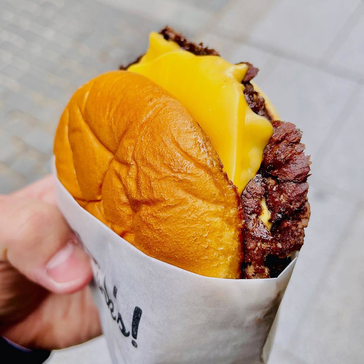 Las 9 'smash burger' de Madrid que han reinventado la comida rápida