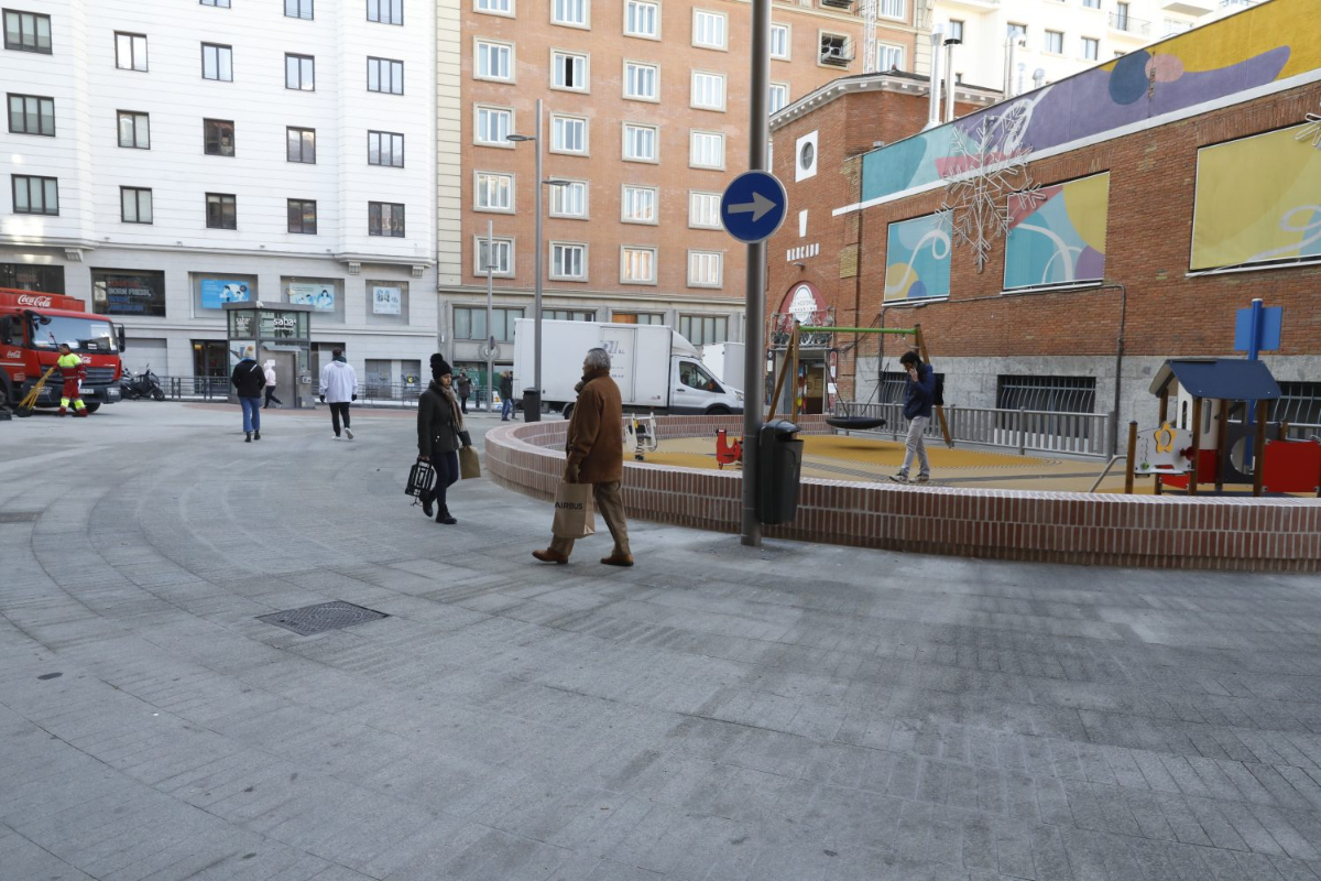 Madrid tiene una nueva plaza peatonal en pleno centro