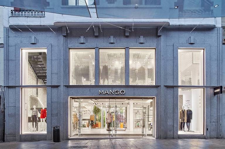 Inditex's Competition In Plaza De España: Mango Opens A Giant Store ...