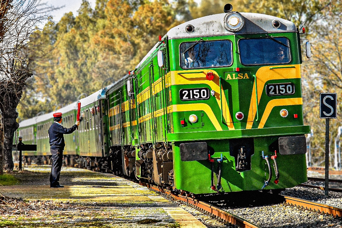 Train For A 1940's Journey: Hop On Board From 18€.