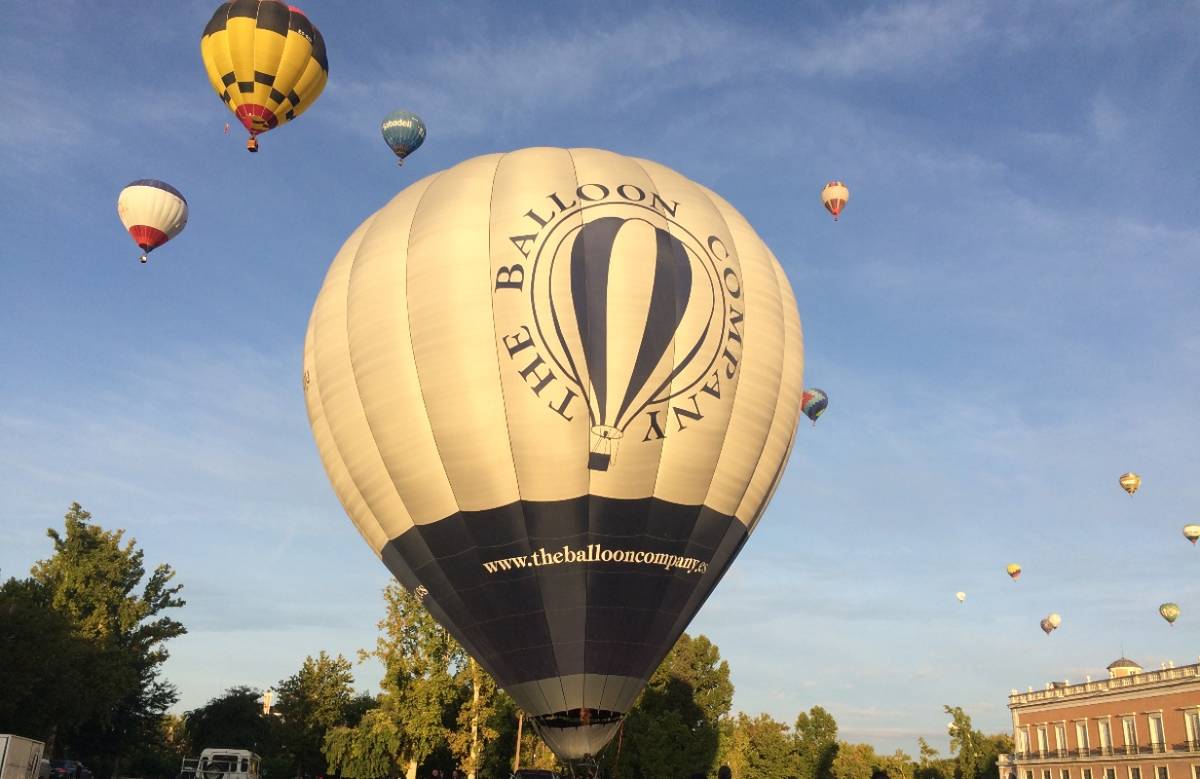 This Is The Aranjuez Festival That Organizes Exclusive Balloon Rides
