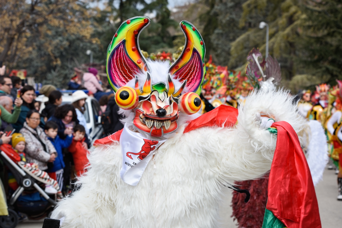 Carnaval nos arredores da capital: desfiles, mercado medieval e muito ...