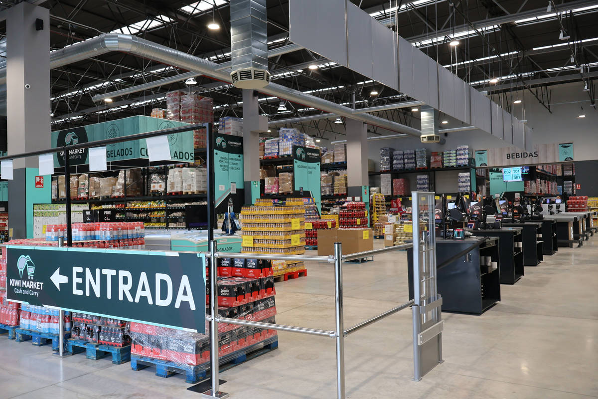 Kiwi Market, o supermercado com preços muito baixos: um quilo de frango ...