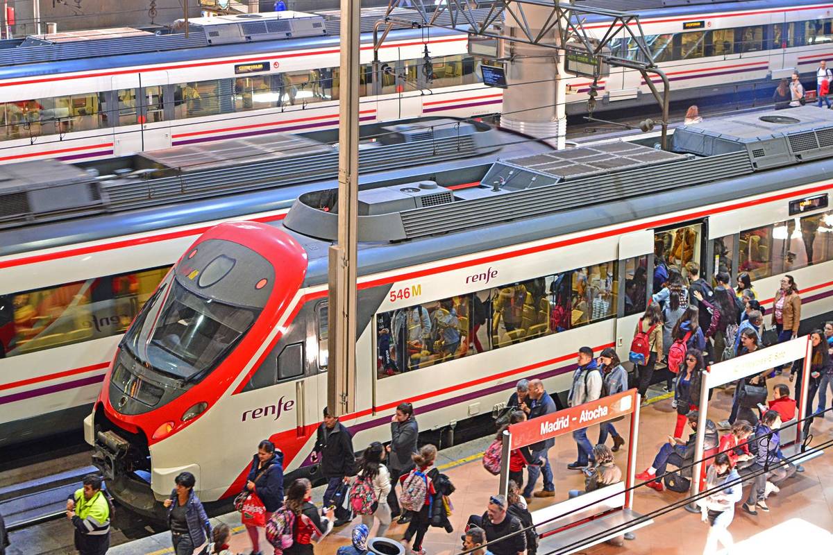 Renfe launches a flat rate for Cercanías: 20 euros per month as of July 1