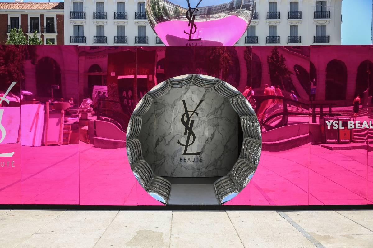 Love Game by YSL Beauty: pop-up de belleza y autoexpresión
