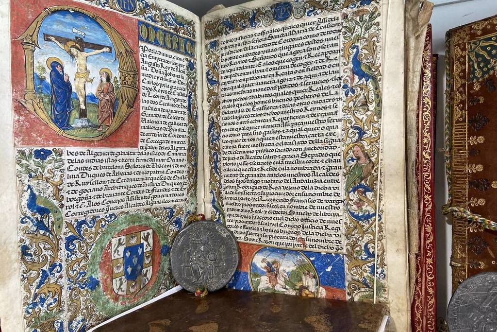 Pasear entre libros antiguos, primeras ediciones y ejemplares a solo 1 €: la feria que enamora a ...