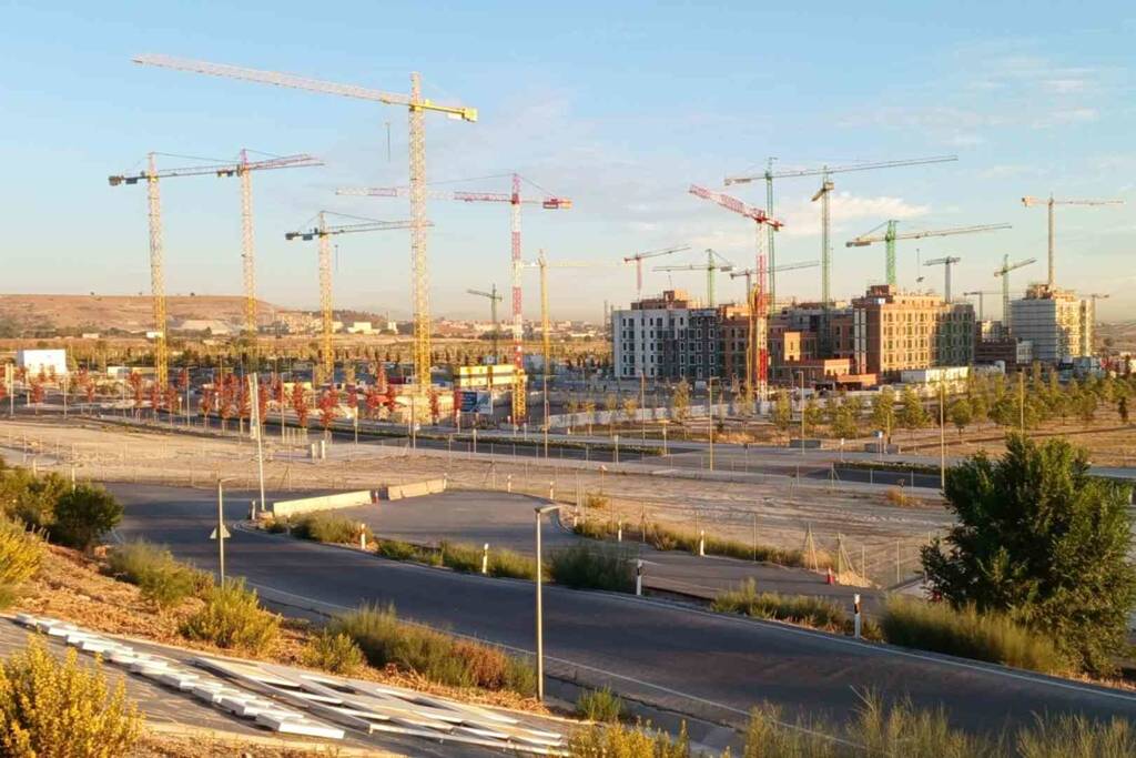 La Valdebebas del sud accoglie i suoi primi abitanti: il nuovo grande ...