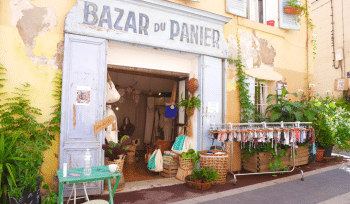 Discover Le Panier, Marseille's oldest district!