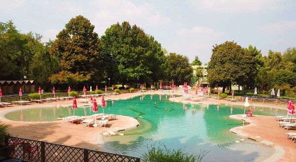 Piscina all'aperto a Milano: ecco dove rinfrescarsi in città - Secret ...