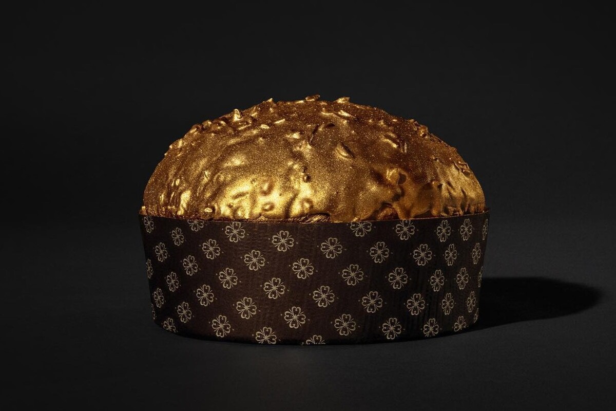 Questo Natale arriva il Panettone d'oro di una famosa casa di moda
