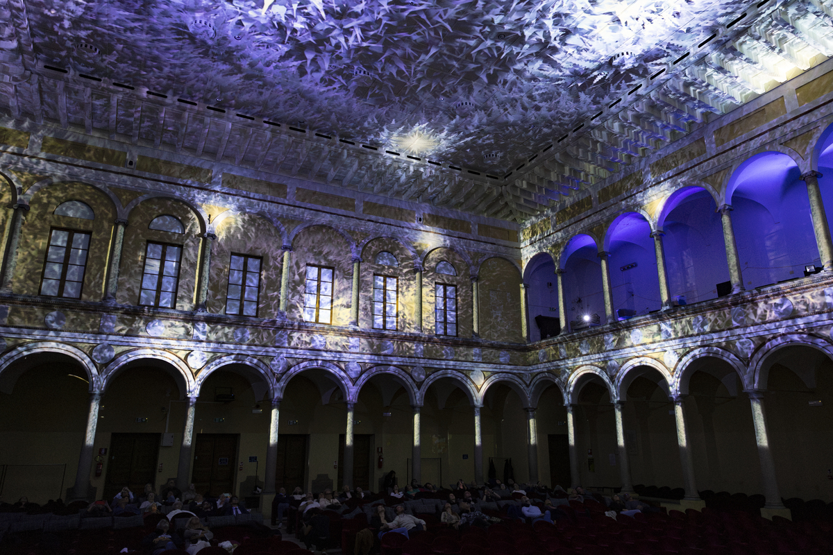 Enlightenment: an immersive light show in the heart of Milan