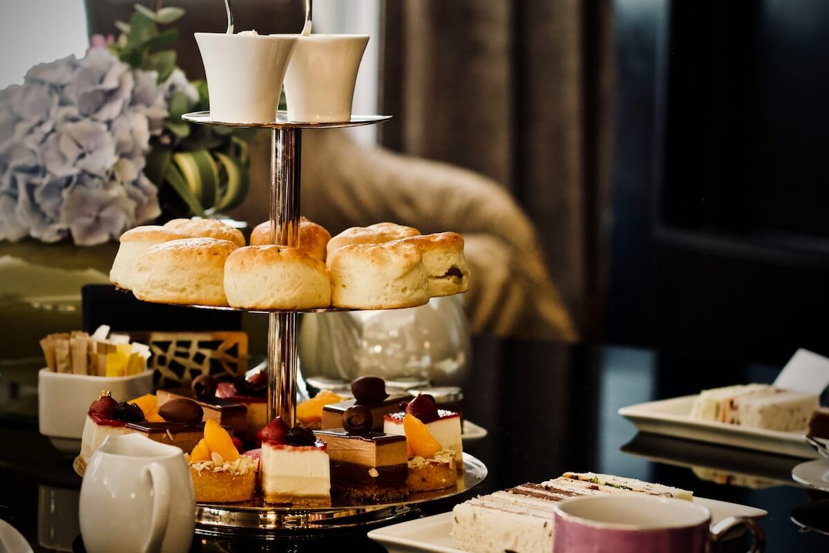 ¿Cansado del aperitivo? ¡Mejor Afternoon Tea! He aquí los salones de té ...
