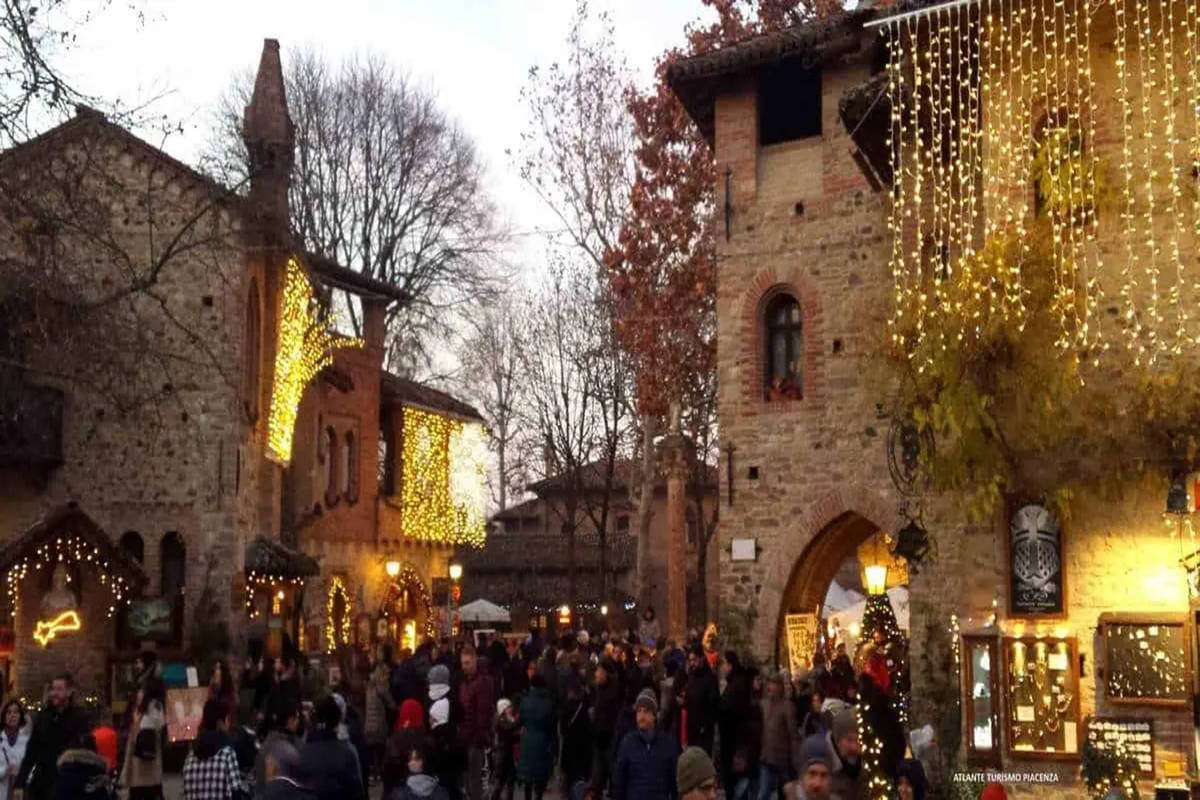 Ce village situé à une heure et demie de Milan se transforme en ...