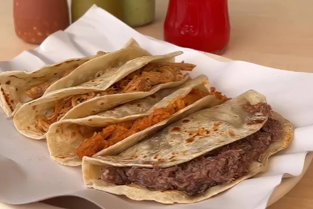 7 Lugares para comer tacos mañaneros en Monterrey