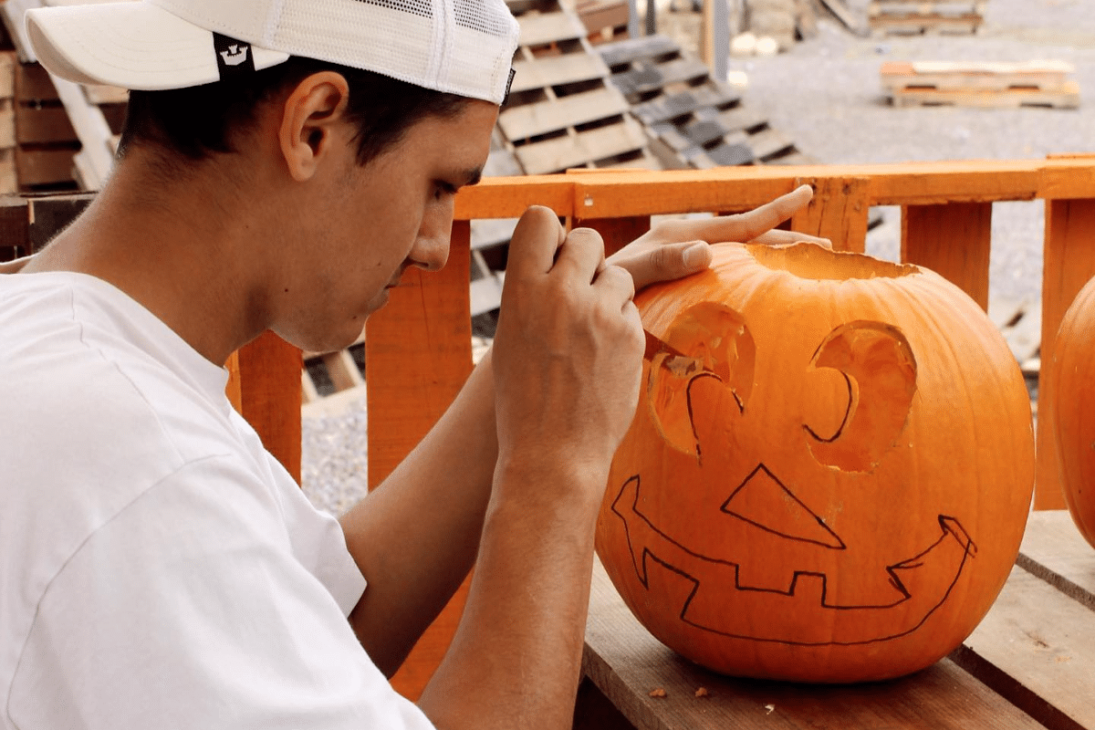 Decora tus calabazas en el parque Pumpkin Patch San Pedro